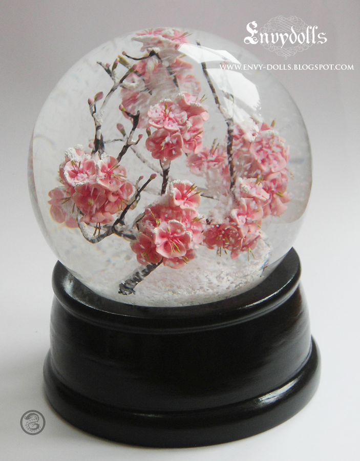 Japan Snow Globes