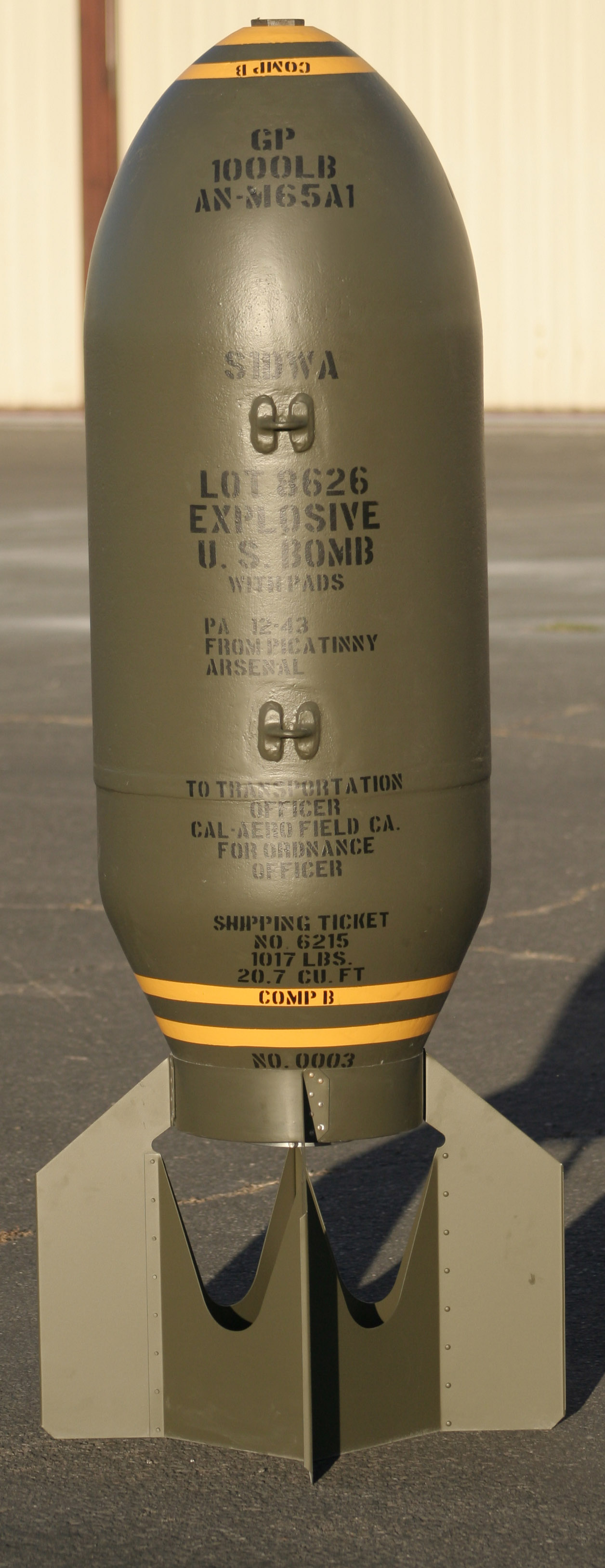 War Relic Replicas | AN-M65 1000lb GP Bomb Replica - COMPLETE - Museum ...